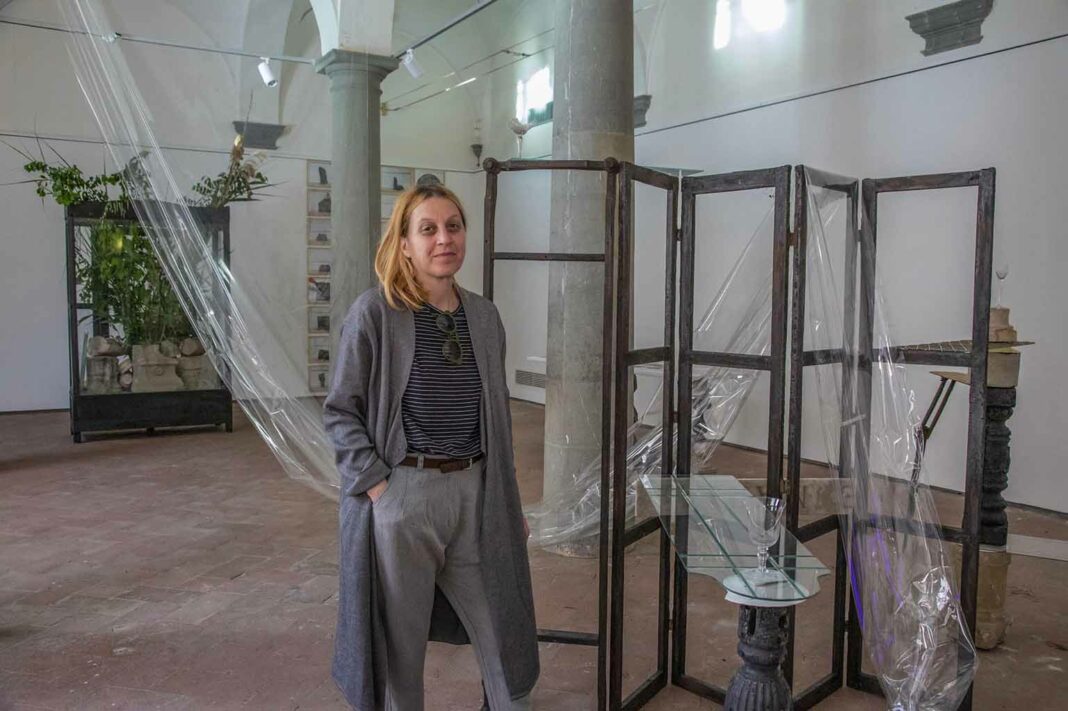 Standby. Installation view: la mostra di Chiara Bettazzi al MAD di Firenze