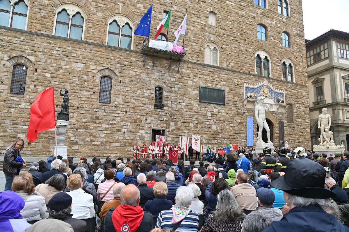 La manifestazione e le celebrazioni per il 25 aprile a Firenze - Il ...